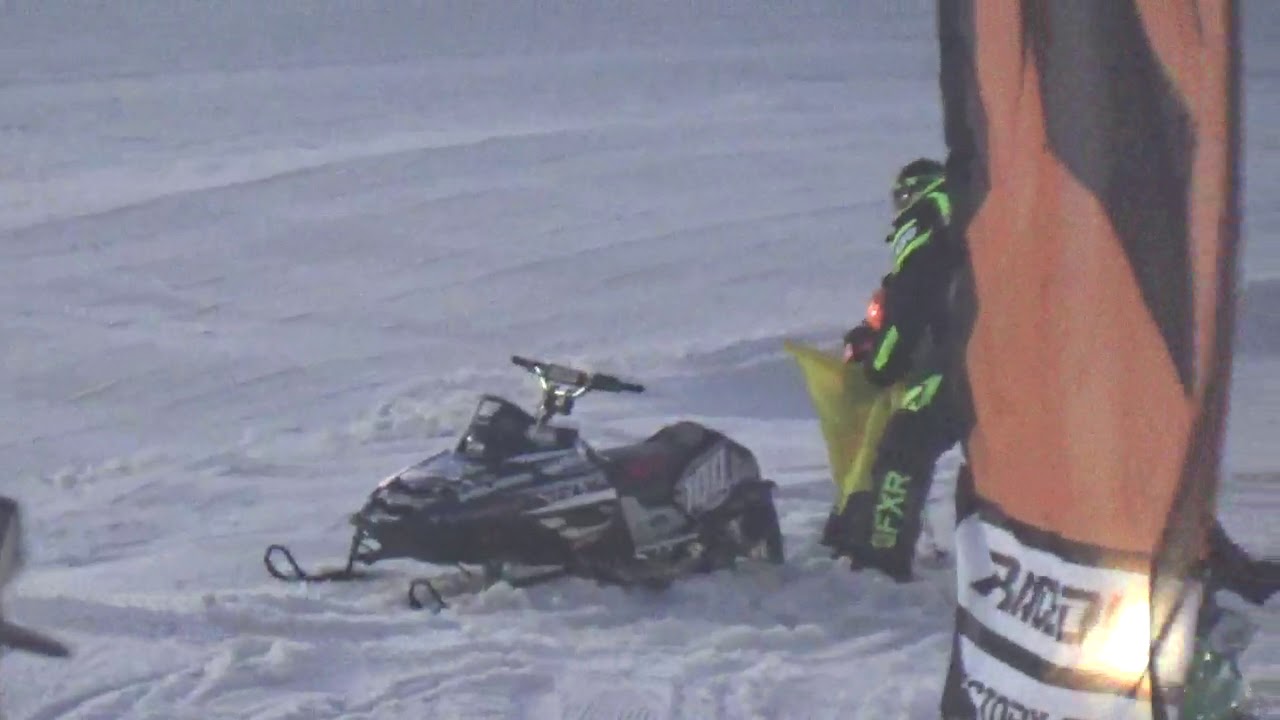 Grassroots Snocross 2019 Elk River, MN 120 Novice 4-7 Yr Olds - YouTube