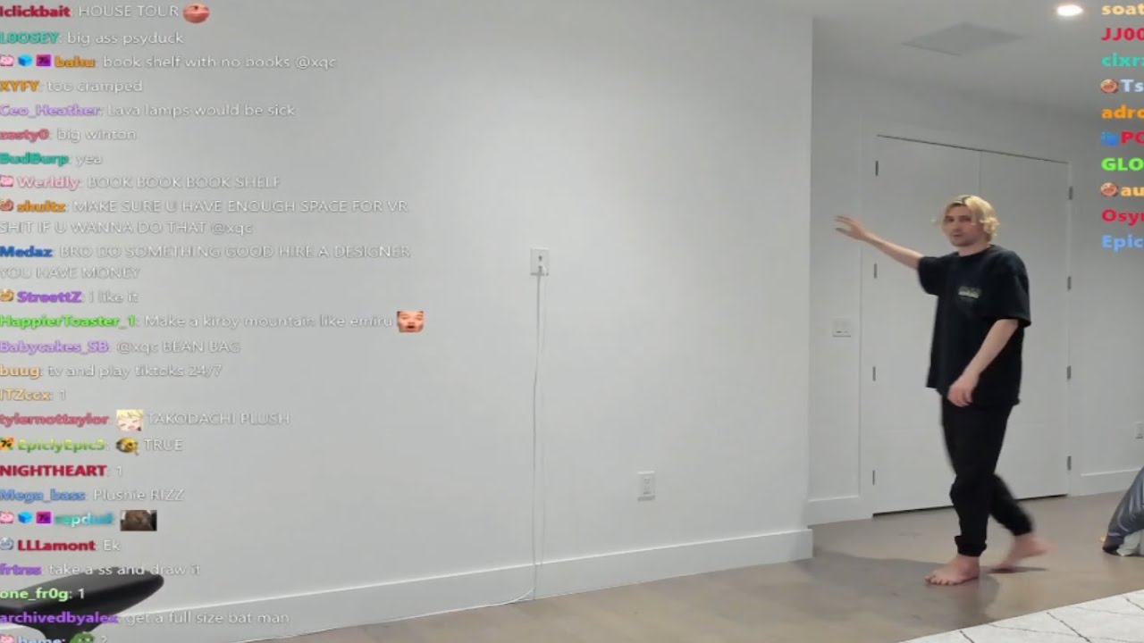 xQc Shows How His New Room Will Look Like in a Few Days - YouTube