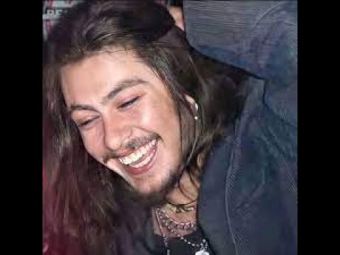 Baris Akarsu - Gözlerin (HD)
