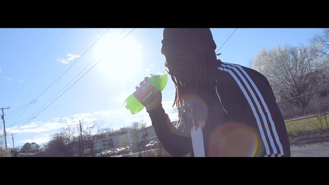 Rico Swavae - Walk N Talkin (Official Video) - YouTube