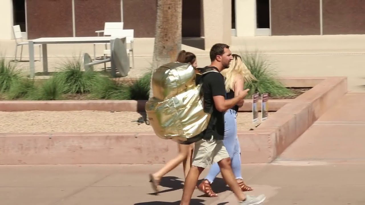 BIG BACKPACK PRANK ! 😂😂 - YouTube