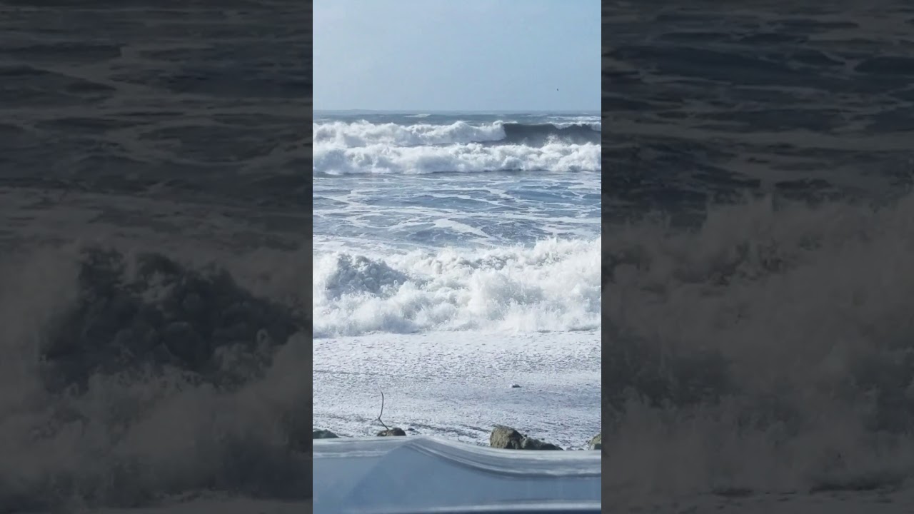 King Tides, big swells. Southern coastal Oregon. - YouTube