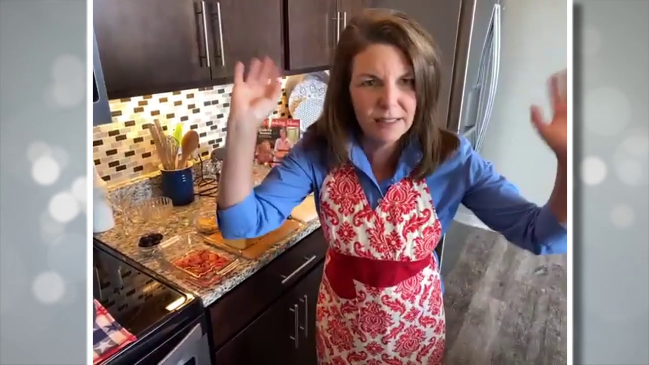 Summer Desserts with The Cooking Mom - YouTube