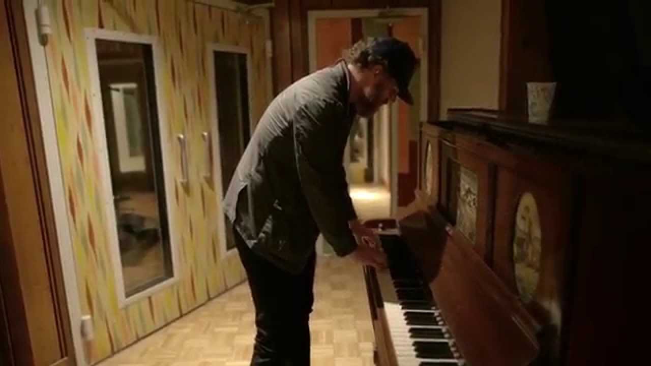 Nathan Chapman - Behind The Scenes 1 - YouTube