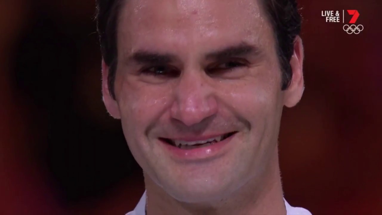 Roger Federer Crying - Australian Open 2018 Men's Finals Ceremony - YouTube