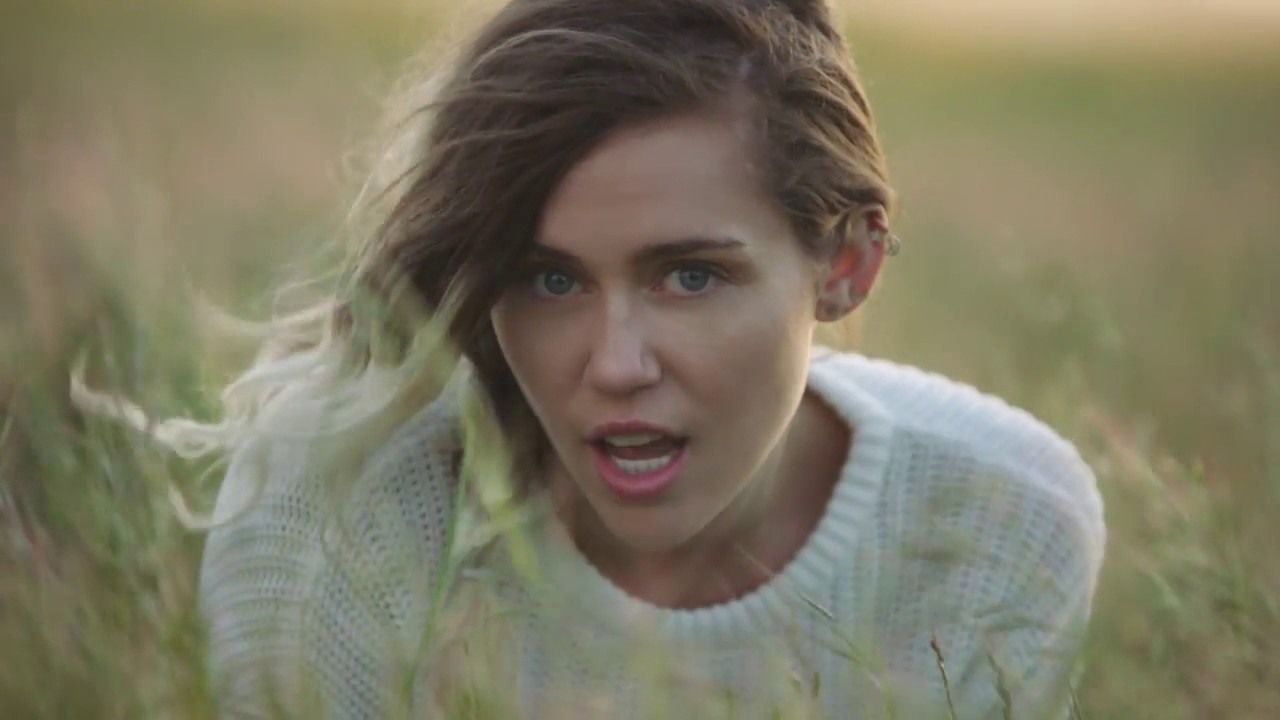 Miley Cyrus Malibu Official Video - YouTube