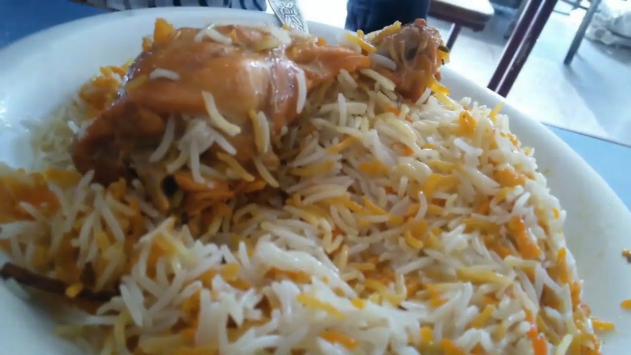 Darbar Chicken and Beef Biryani Street Food of Karachi Pakistan - YouTube