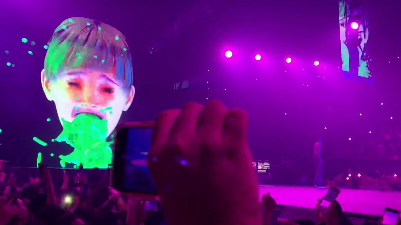 SICKO MODE -Travis Scott (Los Angeles) - YouTube
