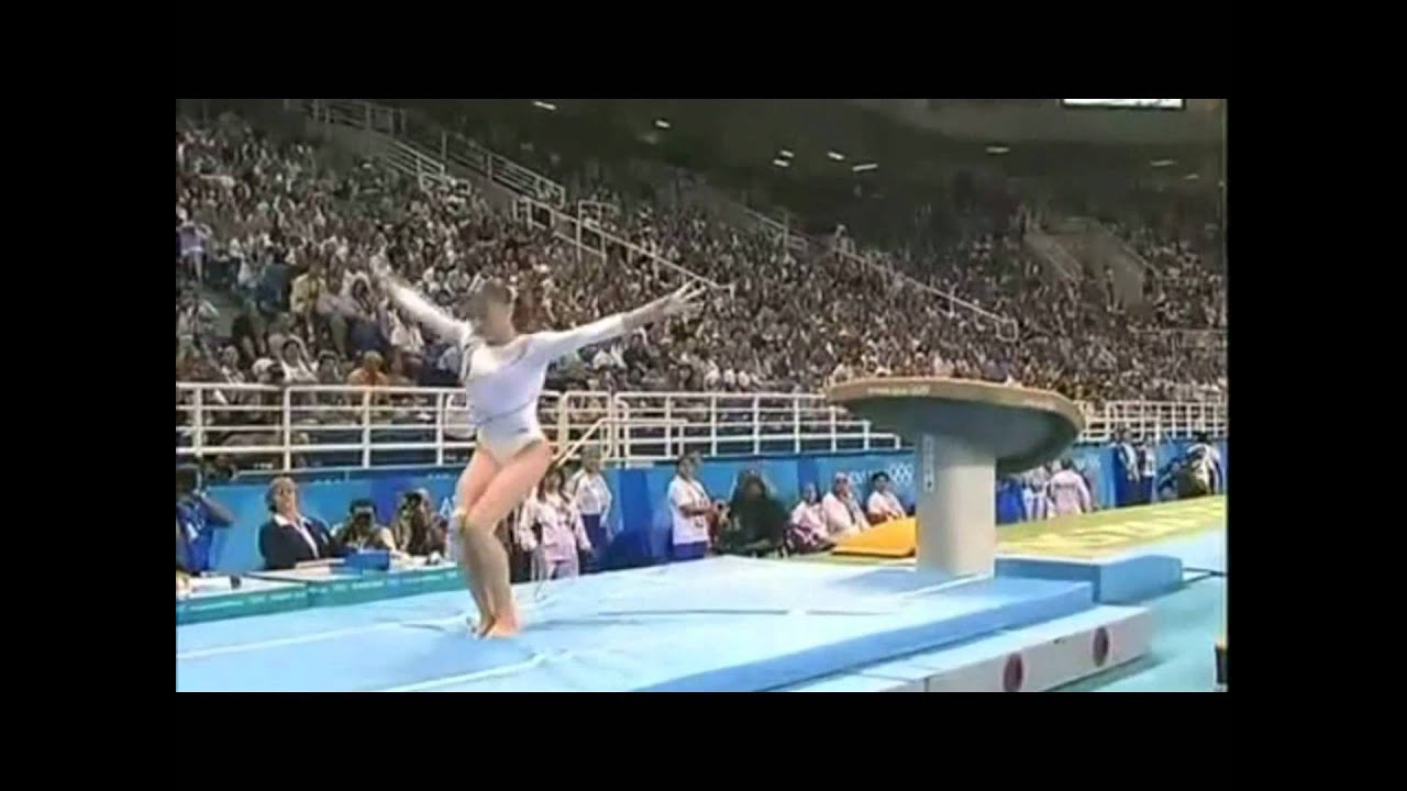 Romanian gymnastics 2012 - Rewind. - YouTube