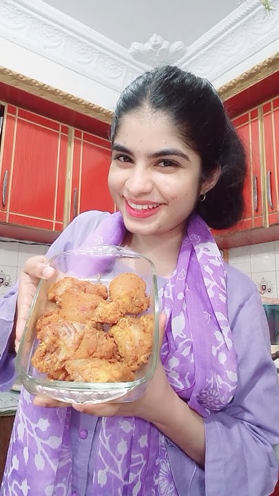 Aj Iftari mein Indian🇮🇳Butter Chicken+Garlic Naan Banaya😍♥️#ashortaday #shorts #minivlog # ...