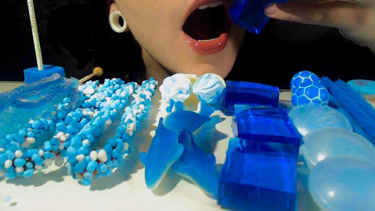 ASMR - Blue Candy - YouTube
