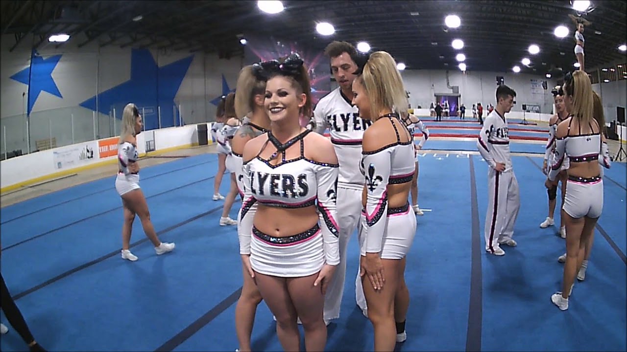 Flyers All Starz LIGHTNING - VLOG 1: Ontario Championship - YouTube