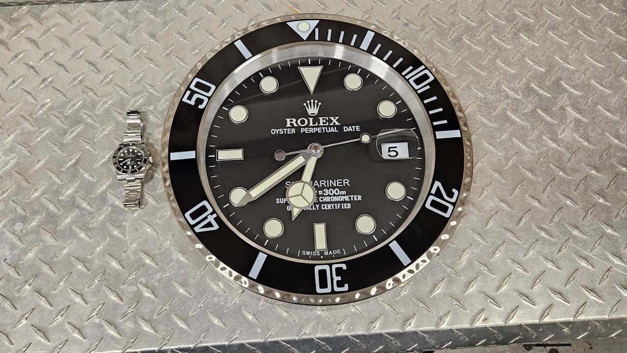 Rolex Submariner Watch vs. Clock. How close are they? - YouTube