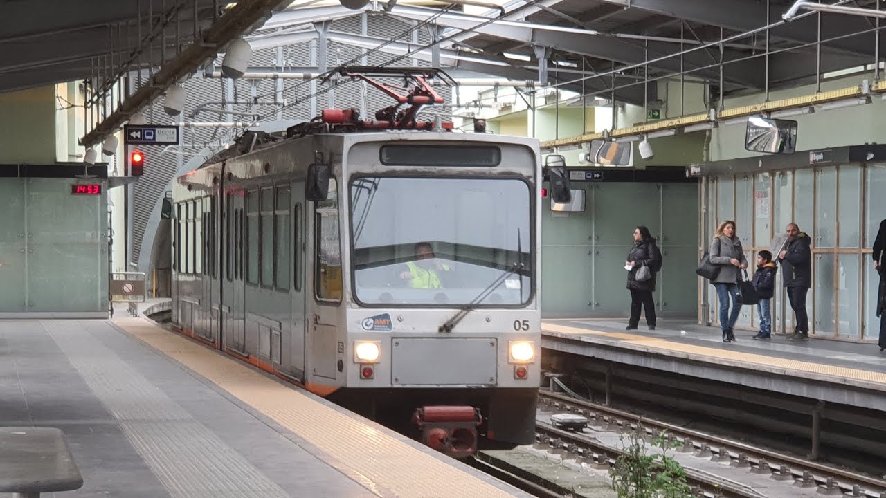 Corsa prova per la metro serie 0, treno 05 - YouTube