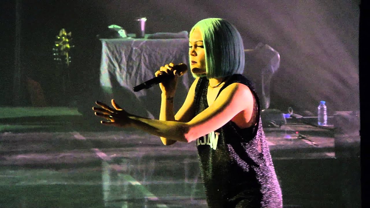 Jessie J - Sweet Talker - Live at Meo Arena Lisbon - 14-06-2015 - YouTube