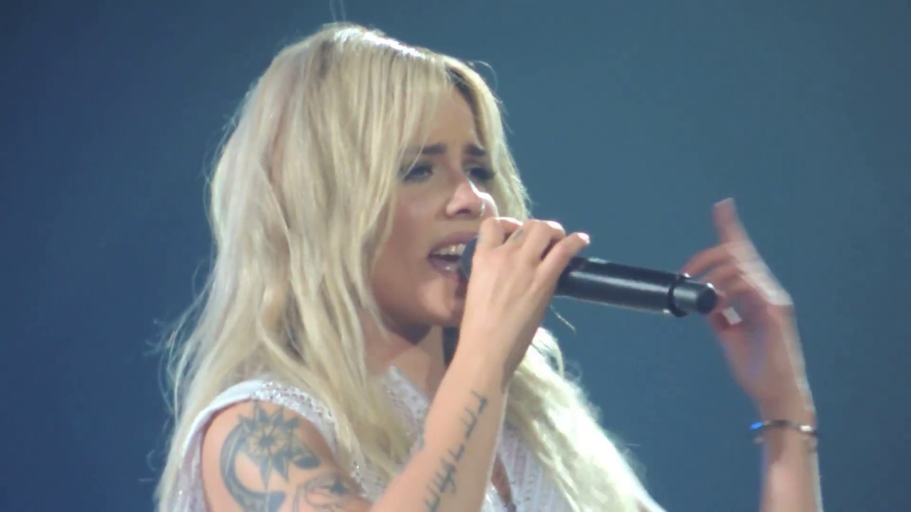 Halsey - Young God live in Sao Paulo, Brasil 06/06/18 HD - YouTube