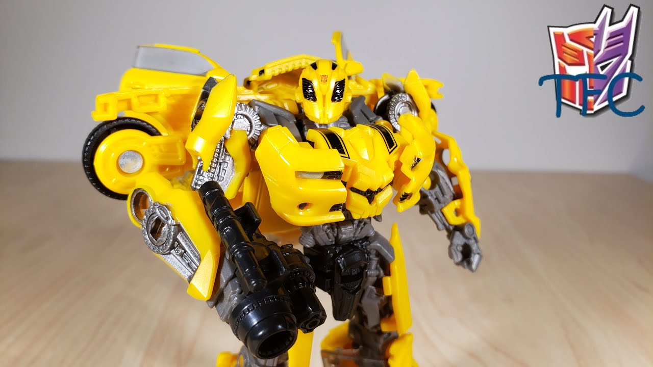 Transformers Review: Studio Series 49 Bumblebee - YouTube
