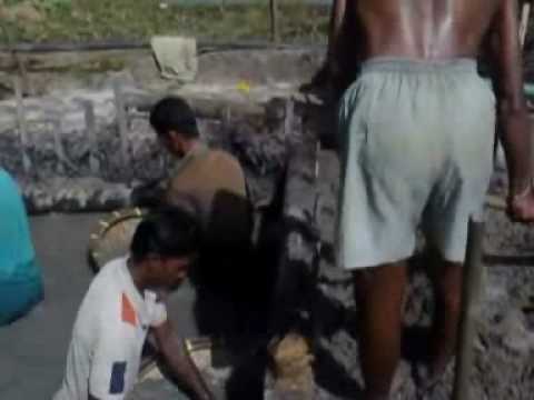 Sri Lanka Gem Mining - Sri Lankan Pathal Rathnapura - part 2 - YouTube