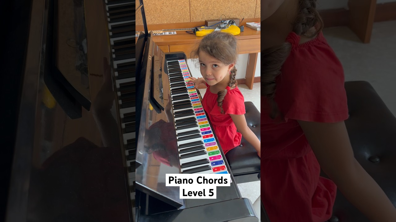 Teaching my 5 years old kid to play piano chords - Level 5 # ...