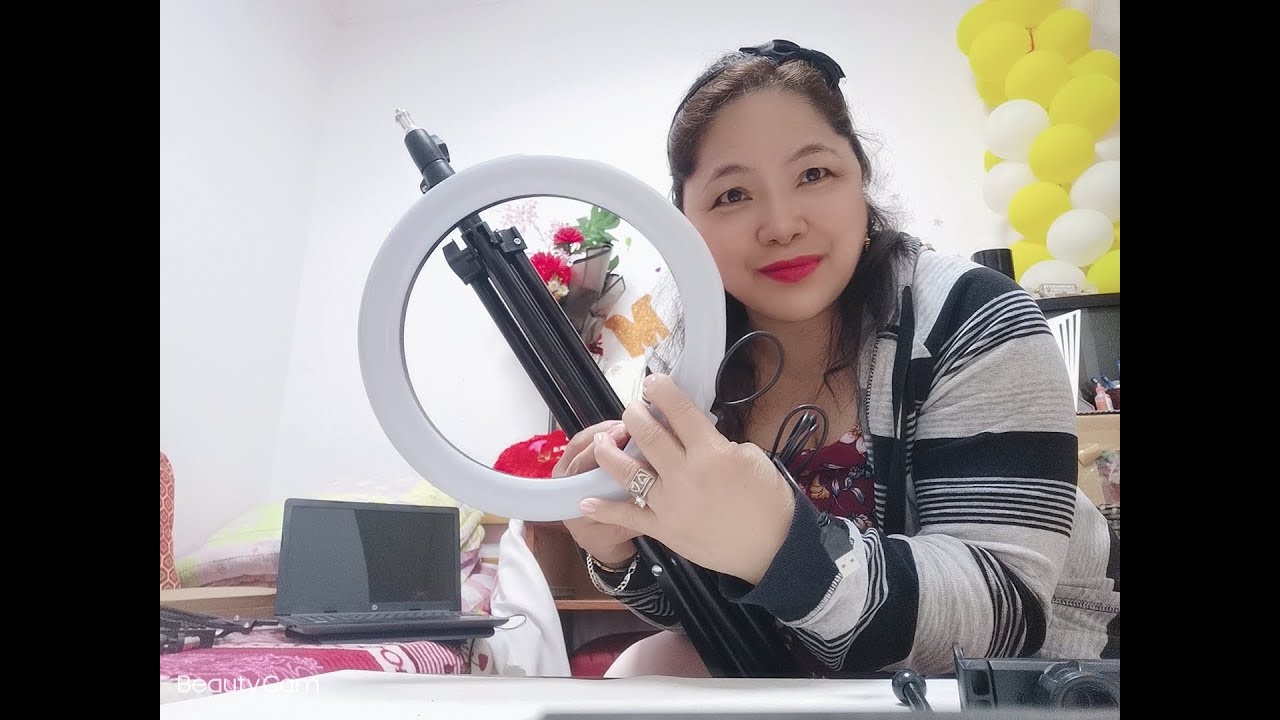 #Unboxing #V8 Condenser Microphone and #Ring Light - YouTube
