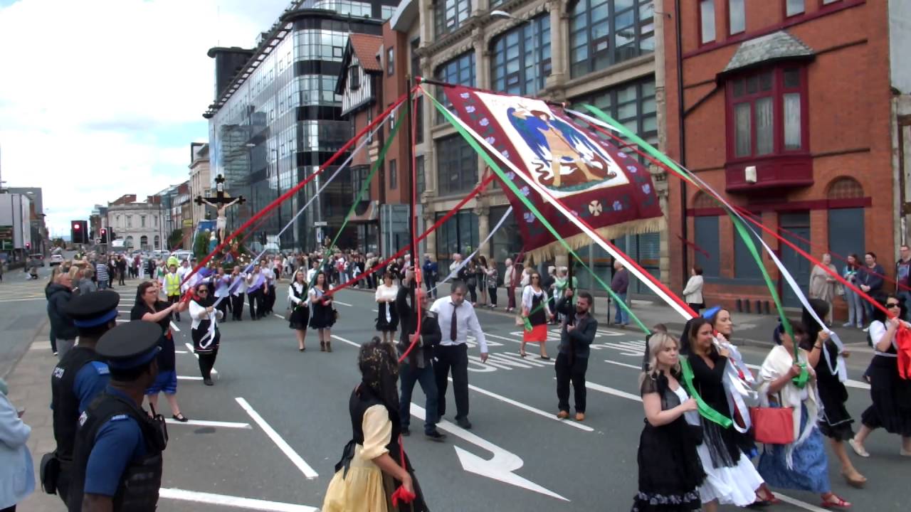 Manchester Italian Association Madonna Del Rosario Procession July 2016 ...