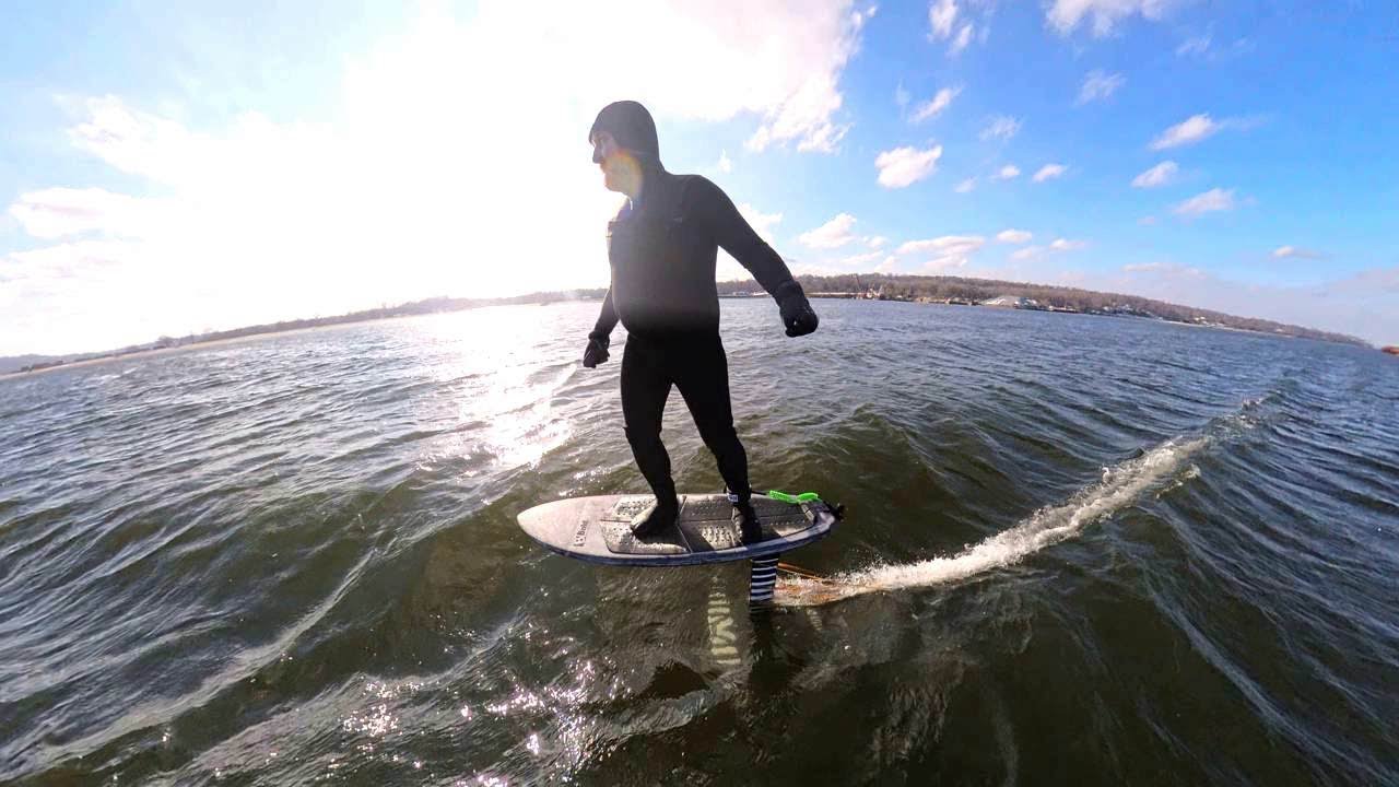 Skankin' boat wake on the Armstrong Integrated E-FOIL MAST. - YouTube