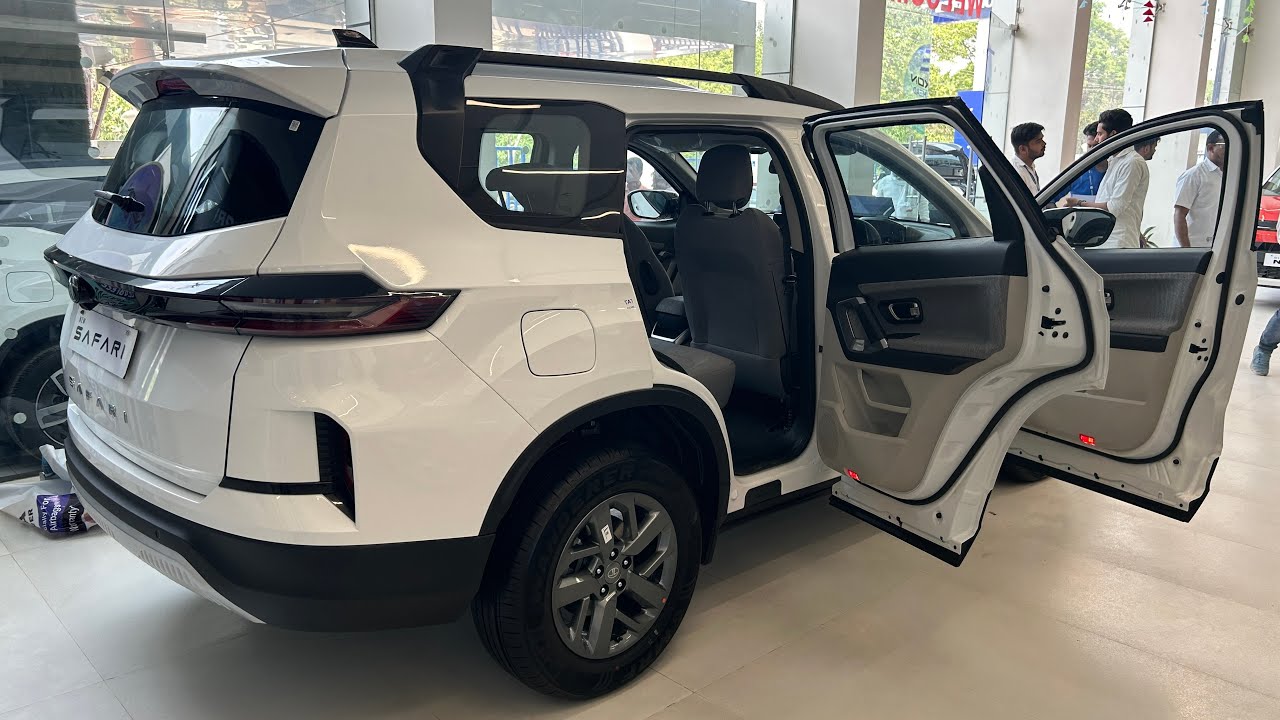 Tata Safari Pure Plus 2024 | Safari Base Model | On Road Price Features ...