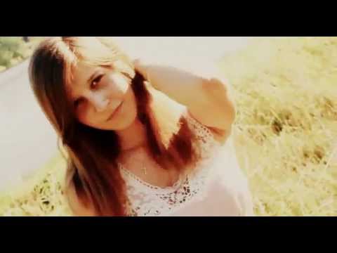 CLAUDIO BAGLIONI ๏ Ragazza Di Campagna ๏ VIDEO