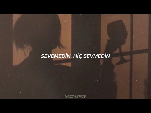 Sena Şener - Yalnızım (Sözleri/Lyrics)