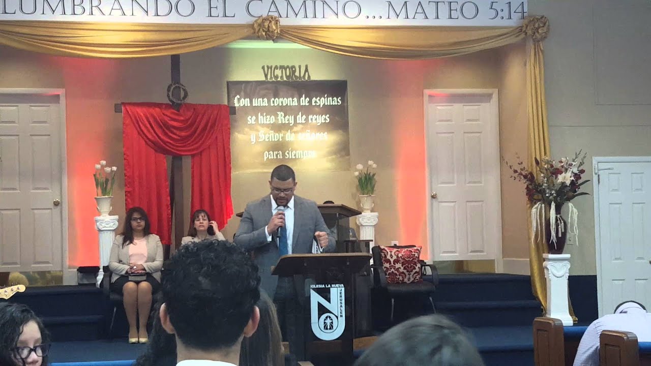 Daniel Marcano singing Forever - YouTube