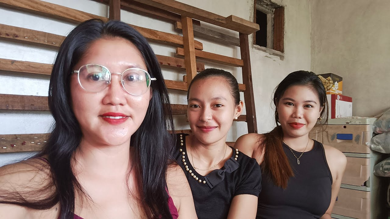 LIVE WITH MINDANAO GIRLS 🥰 - YouTube