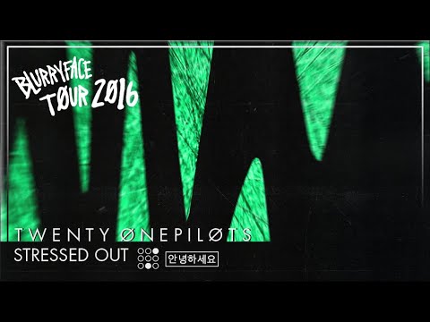 Twenty one pilots - Stressed Out (The Blurryface Tour Visuals) - YouTube