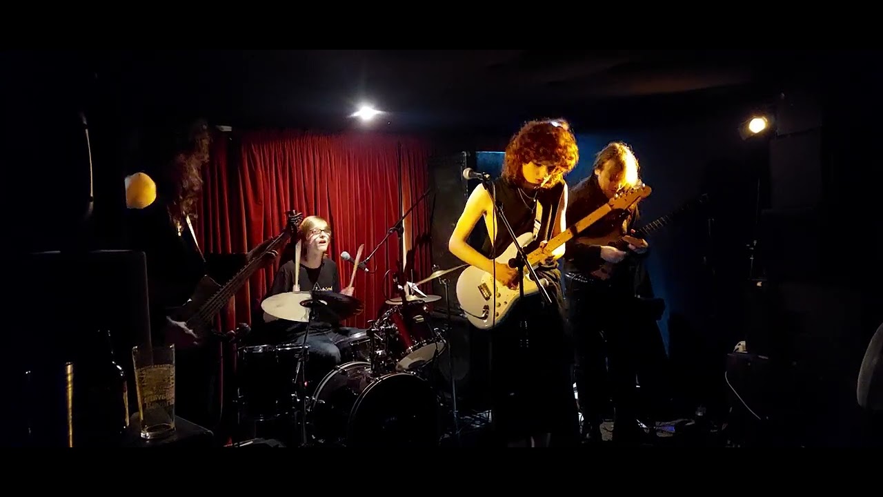 Celestine @ The Mist Rolling Inn . Nottingham . 30/5/25 - YouTube