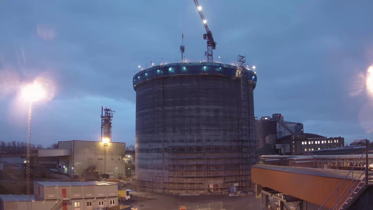 Time lapse - Build a silo in two minutes - YouTube