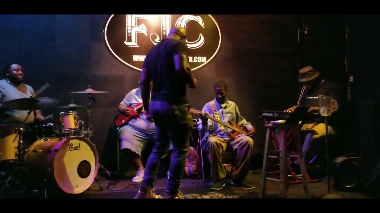 Rocking out with Chris Minter Live at F. Jones 5.19.23(1) - YouTube