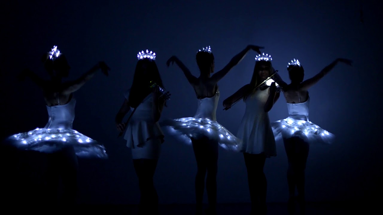 Sparkling Diamond Show - Aerialist & LED Ballerinas - YouTube