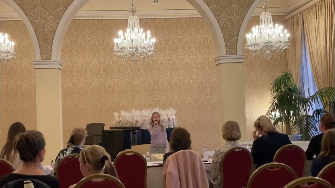 Buchet je spousta - písnička z pohádky Kouzla králů - YouTube