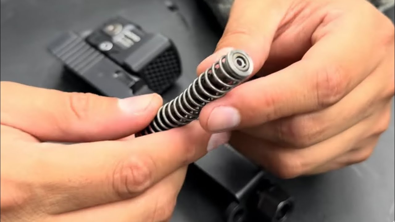 Lasermax guide rod laser for Glock - YouTube