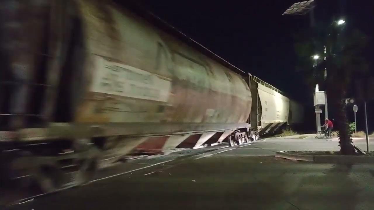 Dirécto Empalme Guadalajara FXE 4636 FXE 4693 Rumbo Sur - YouTube