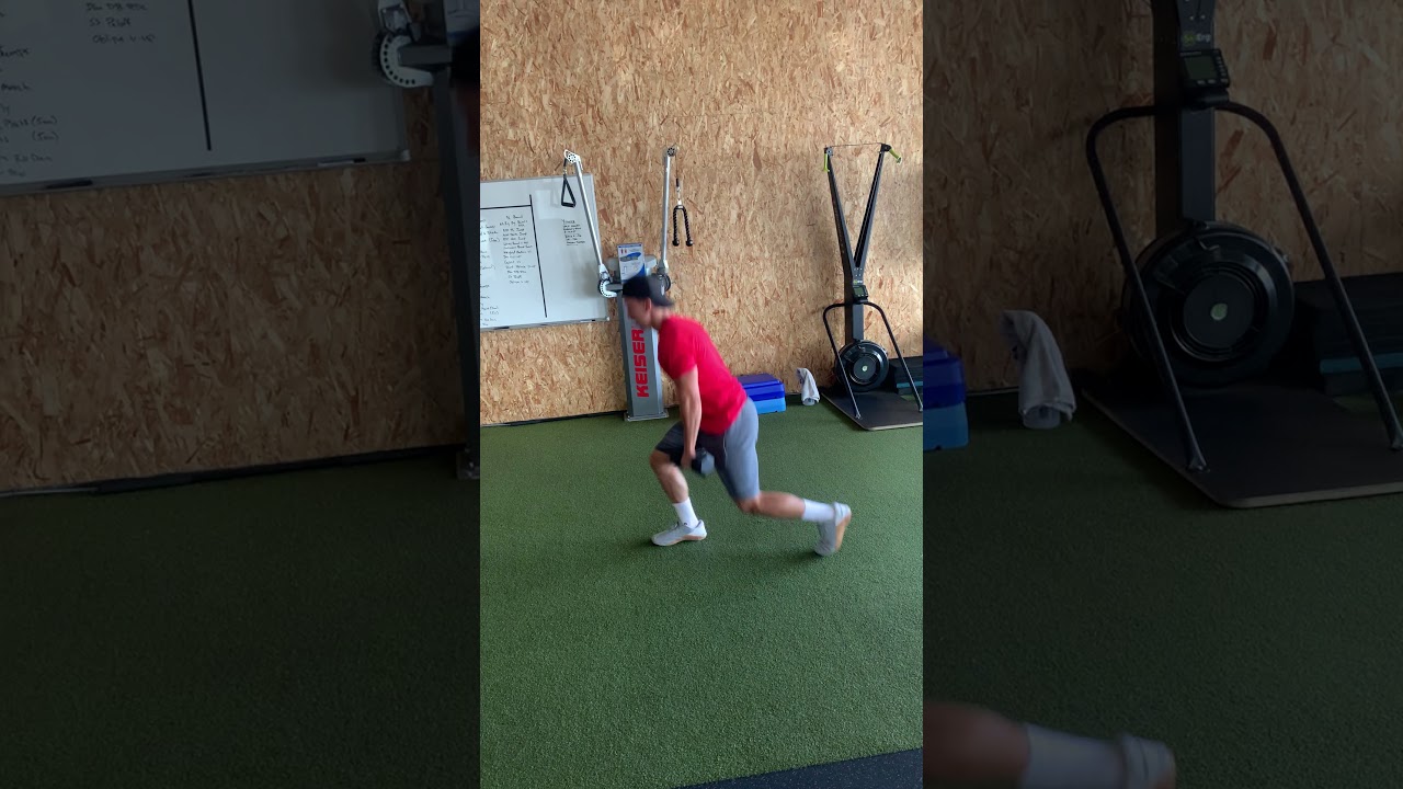 Weighted Rhythmic Split Squat Jumps - YouTube