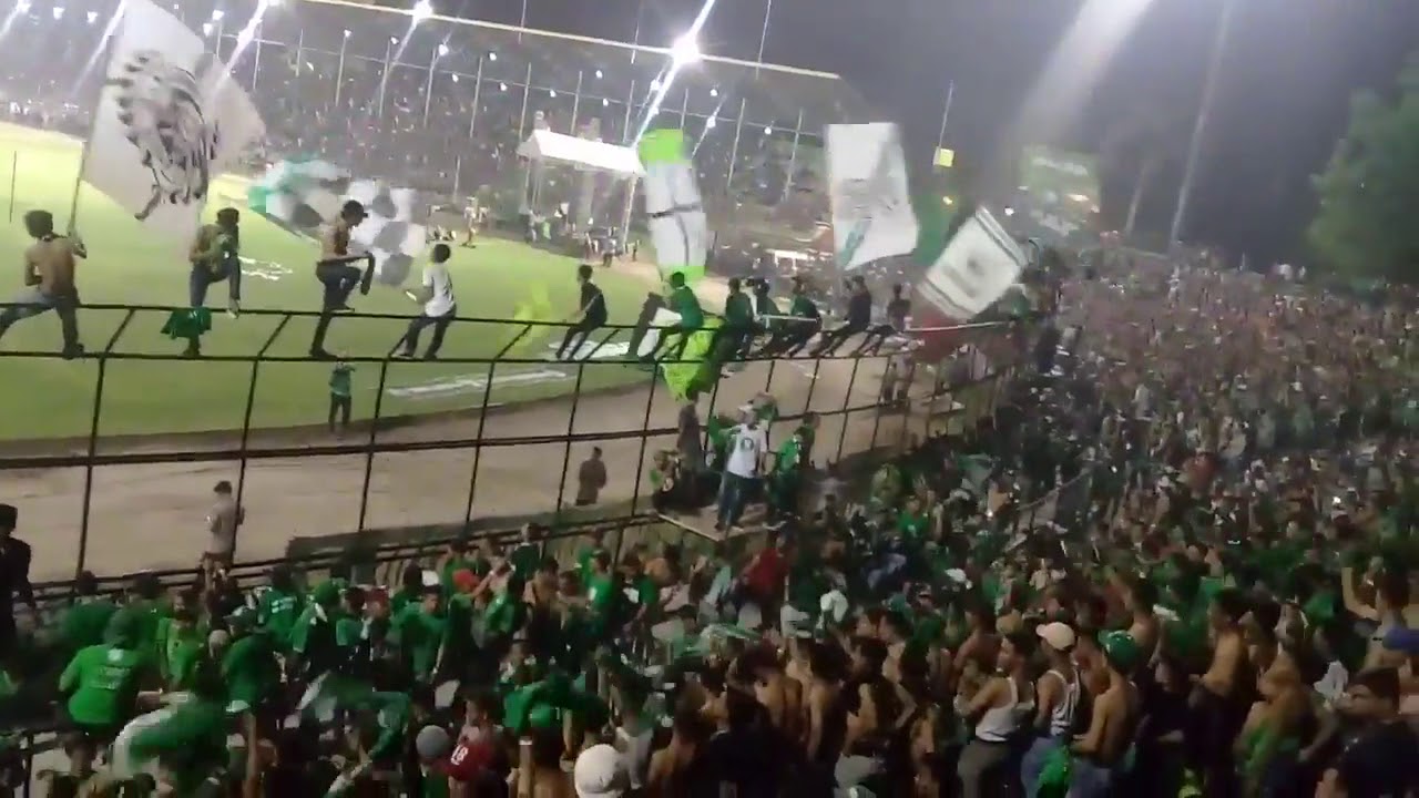 KAMPAK FC Syalala lala lala GO !!! PSMS - YouTube