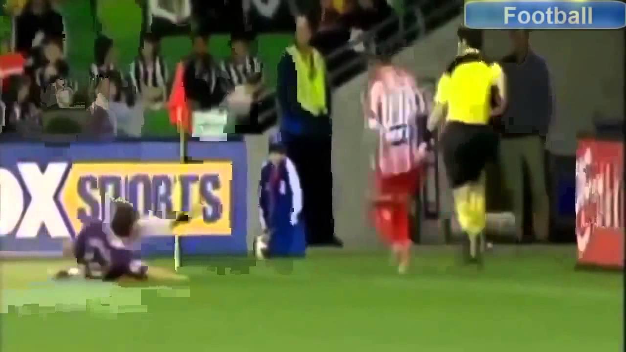 Football skills and tricks tutorial for beginners | football skills ...