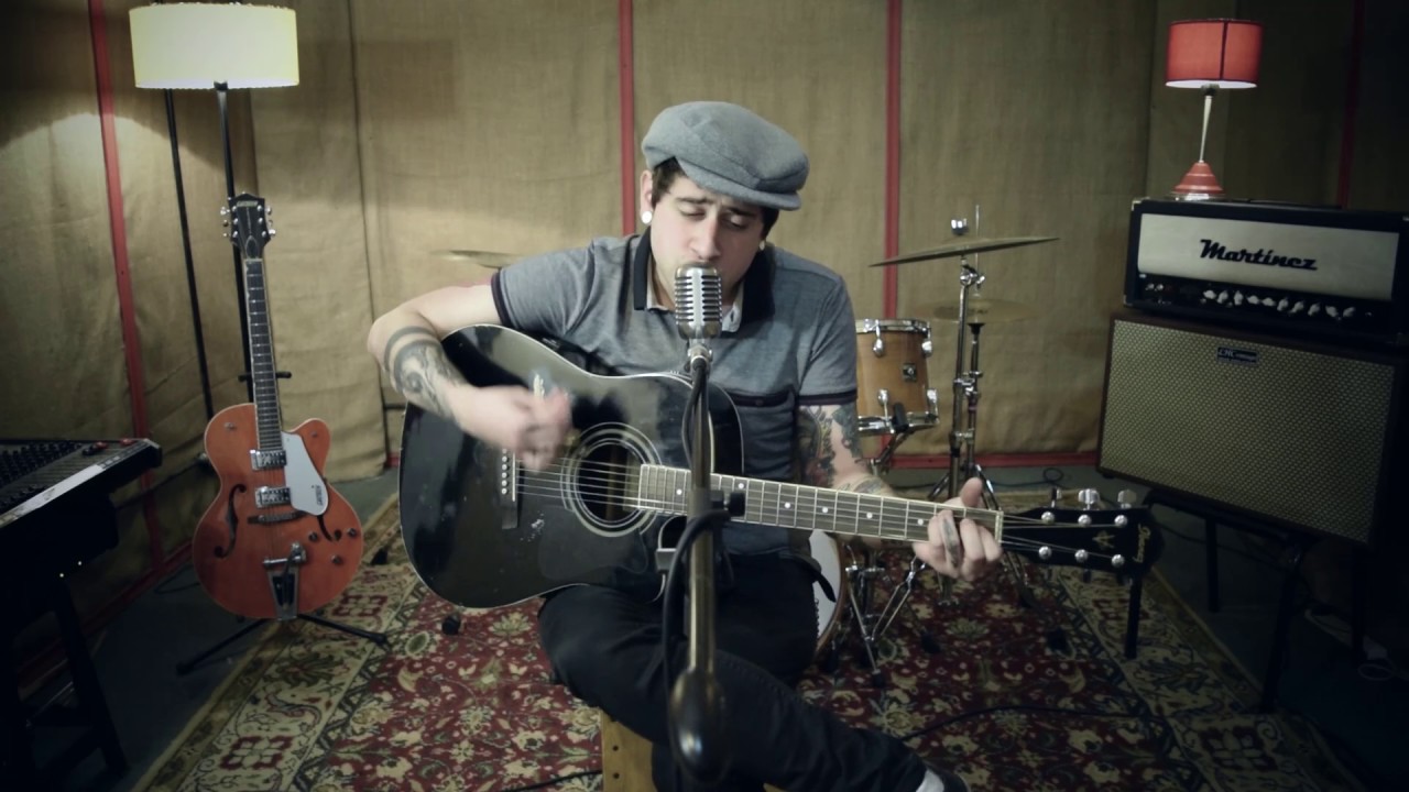 Agu Scaglia - Chapeau (Versión Acústica) - YouTube