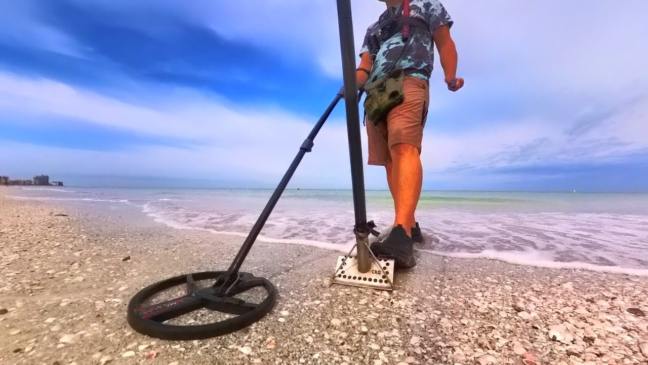 I SPENT 5 Hours TREASURE Hunting This BEACH! - YouTube