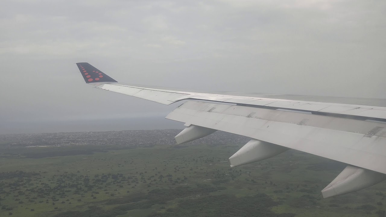 Brussels Airlines Accra to Lome Flight SN277 A330-300 - Landing - YouTube