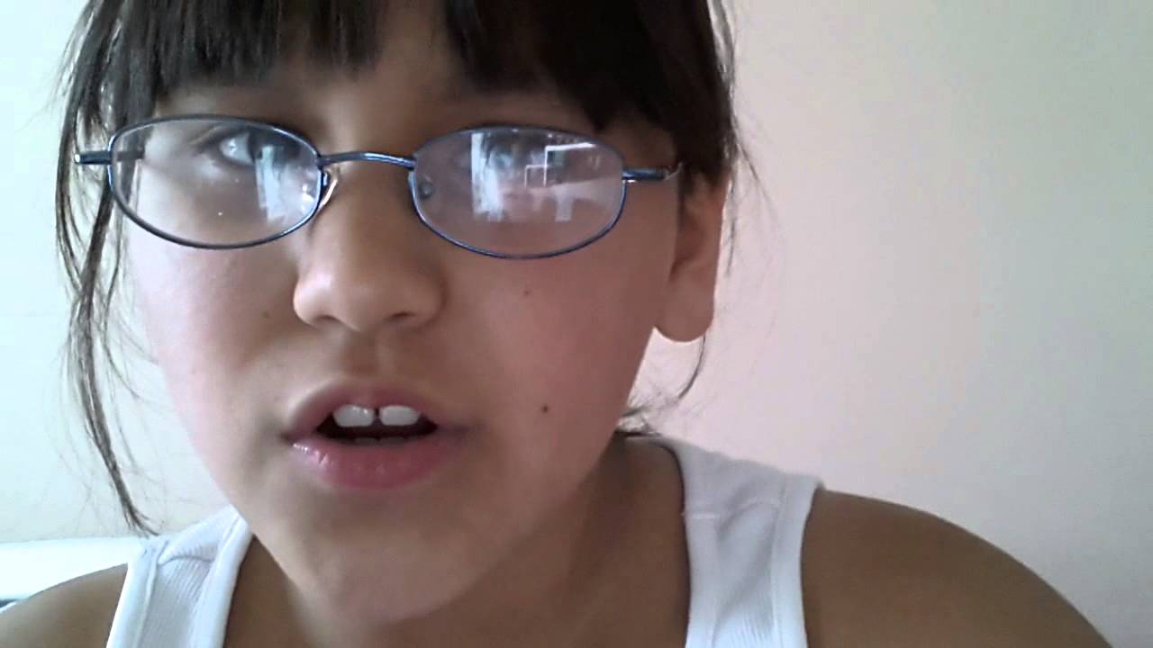 Taylor swift lip singing - YouTube