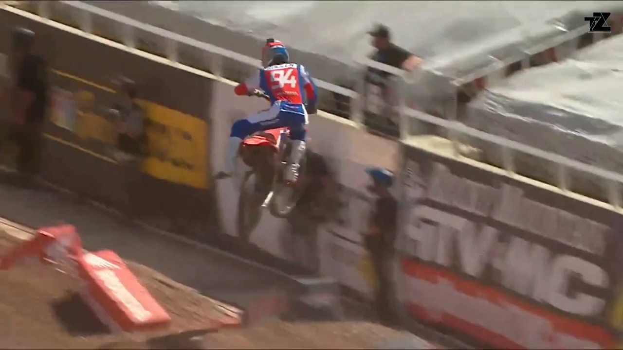 ken roczen crash save salt lake city 2020 - YouTube