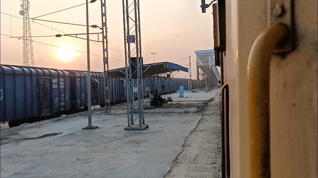 wheel slip and new hubbali wap 7 honk arrival in Karnataka #railway # ...