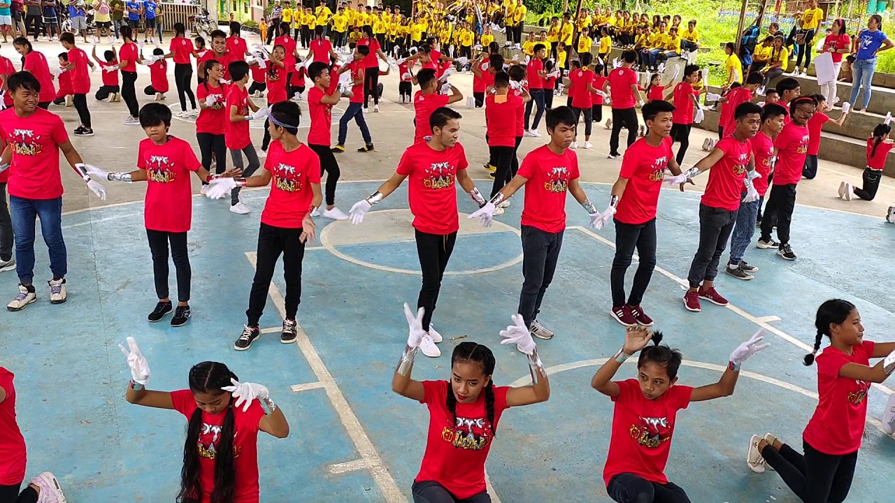 MASS DANCE - YouTube