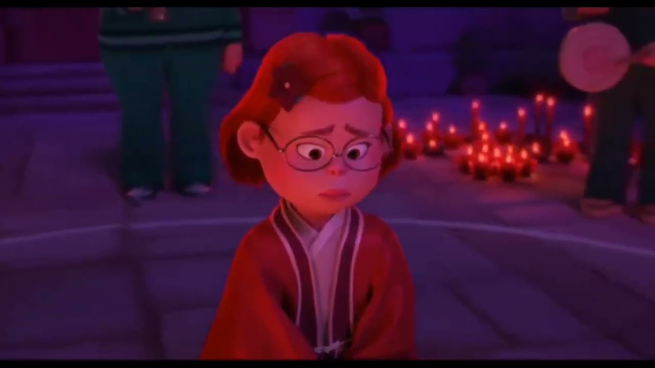 Mei-Mei's ritual scene-Turning Red 2022 - YouTube